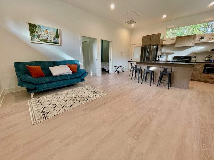 Newly Constructed | The Blackjack Suite - Lake Hamilton, AR
