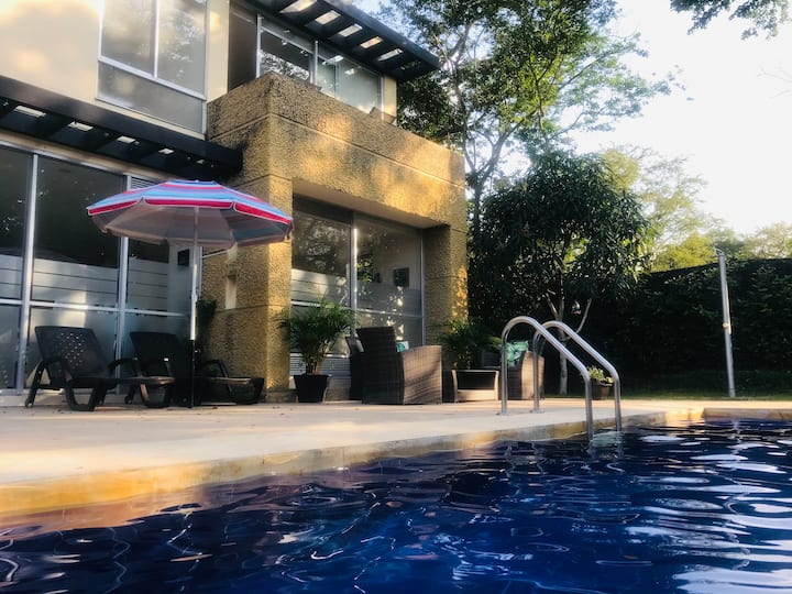 Casa Campestre: Privado Piscina + Jacuzzi + Bbq - Villeta