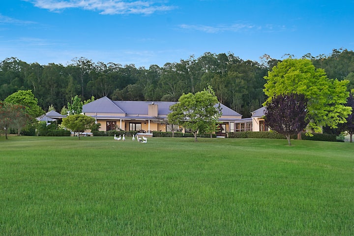 Binbilla Vineyard Estate - Broke