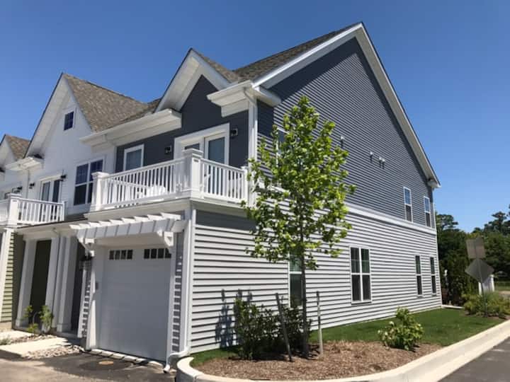 Fabulous Th In Walk-to-town Location! - Dewey Beach, DE