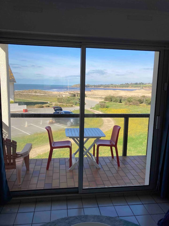 Magnifique Vue Mer Les Pieds Dans L'eau. Guidel - Guidel