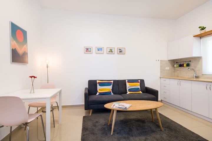 2-apartment Combo | Chilling Balconies | Parking - Israël