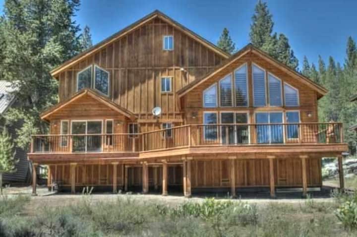 Tahoe Donner Family Getaway! Ev Charger And A/c! - Truckee