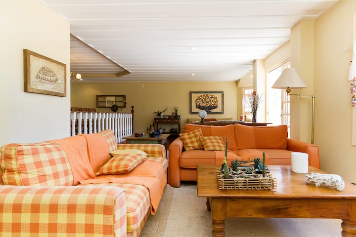 Charmosa E Aconchegante Casa Perto De Capivari - Campos do Jordão