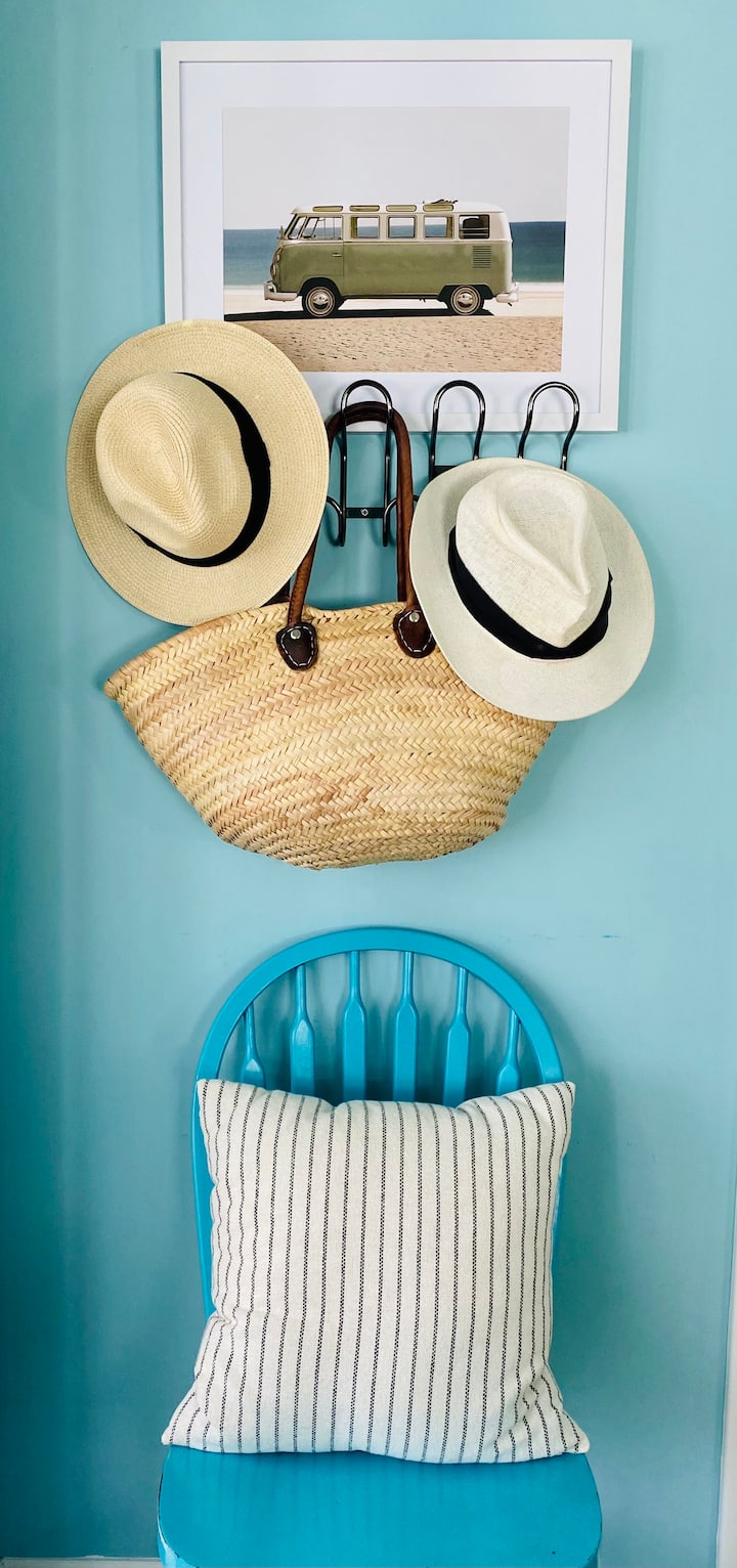 Summertime! 3 Br Beach Block Bungalow! - Bay Head, NJ