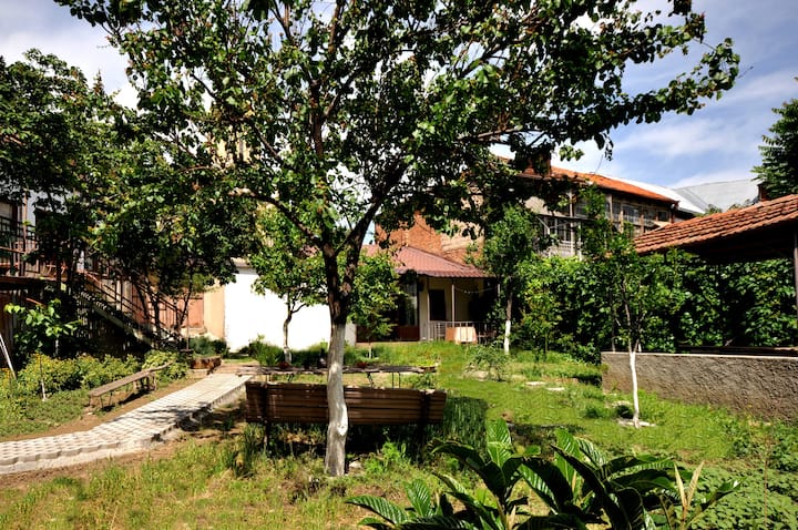 Guesthouse In The Center Of Tbilisi - Georgia