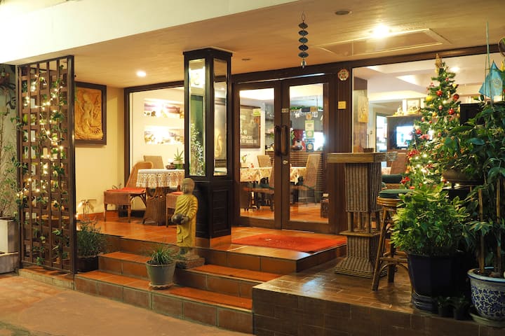 Thai Boutique Hotel, 5 Min Walk From Asoke Bts - Bangkok