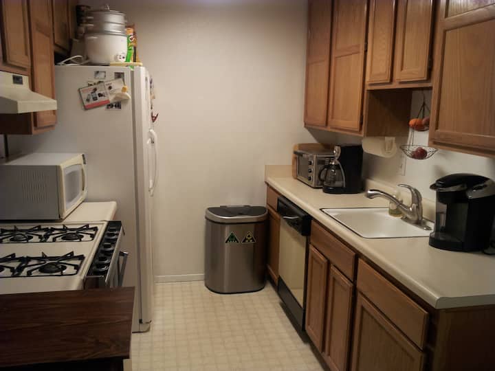 Cozy & Comfortable -Close To Beach - Santa Barbara, CA