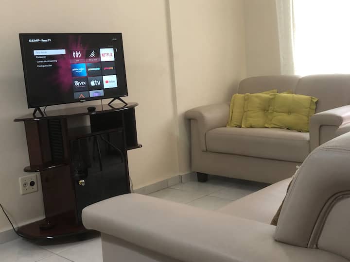 Apartamento Inteiro 2 Dorm Sendo 1 Suíte, Comfort. - Praia Grande