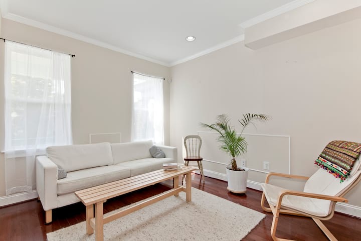 Brand-new, Family-friendly Home - Washington, D.C.