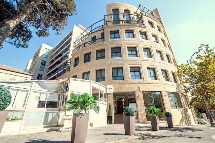 4 Bedroom Apartment @ Litov Religious Hotel - Jerusalem