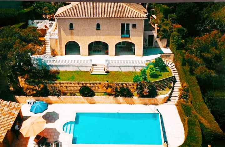 La Santoline: Maison Avec Piscine Sur Carqueiranne - Le Pradet