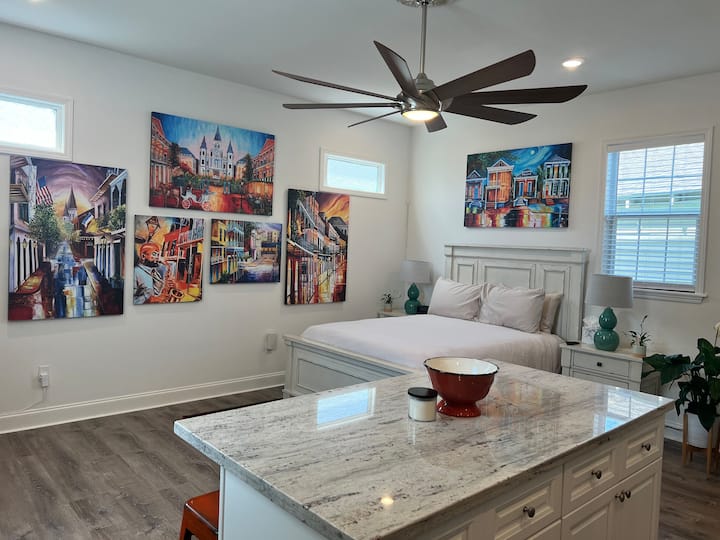 Artsy Studio Oasis W/patio Minutes From Nola Fun! - Metairie, LA