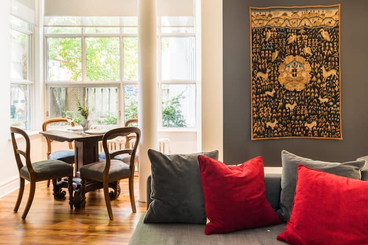 Luxury Apartment |Byward Market| Queen & Sofa Bed - Ottawa