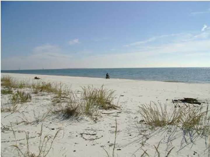 Beach Front Condo Dauphin Island - Alabama