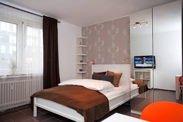 Nice Apartment Top Location -Close To Everything- - Düsseldorf