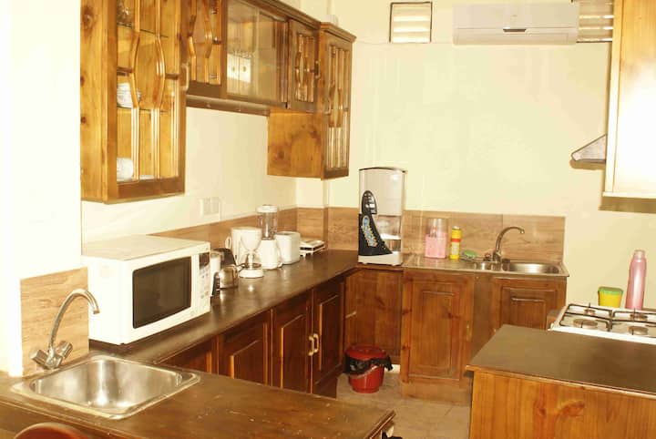 Superior Br In Convenient Colombo 5 - Colombo