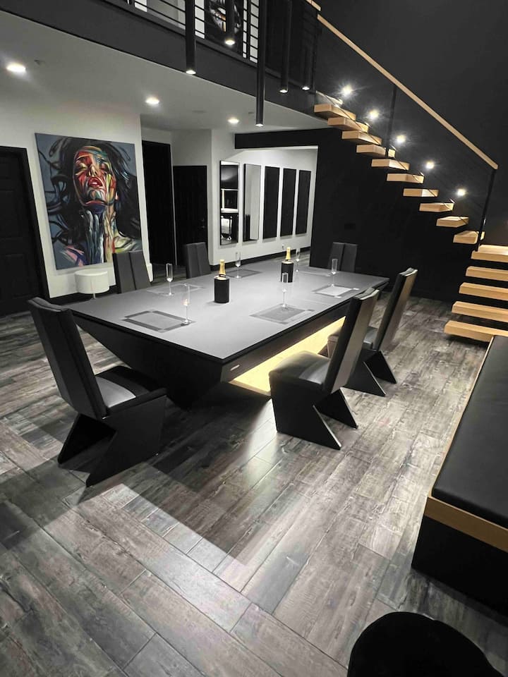 Lux Resort Style 5 Bdrm Sauna/pool/spa/cold Plunge - Rancho Cucamonga, CA