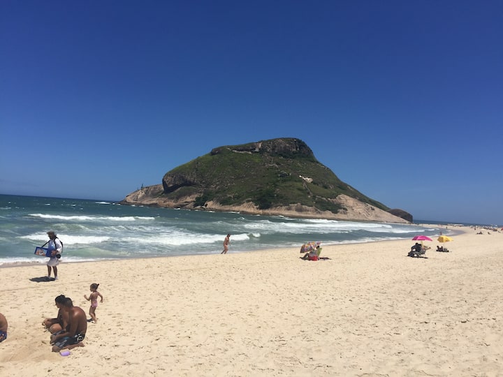 Sol , Areia E Mar No  Recreio - Recreio