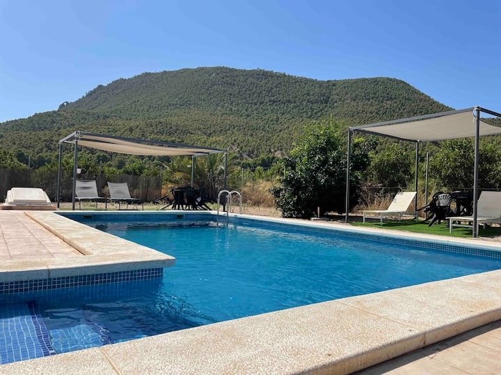 Casas Amarillas. Complejo Rural Finca El Campillo - Blanca