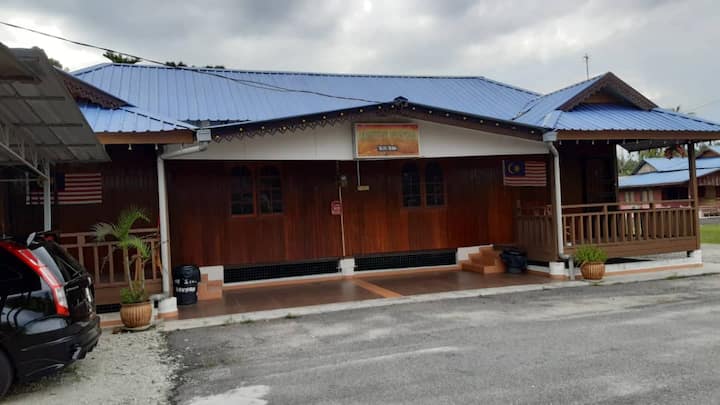 Homestay D' Rayyan 2 - Ayer Hitam