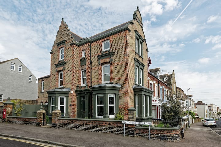 Ideal For Sandwich Golf: 3 Double/king Bed, 3 Bath - Broadstairs