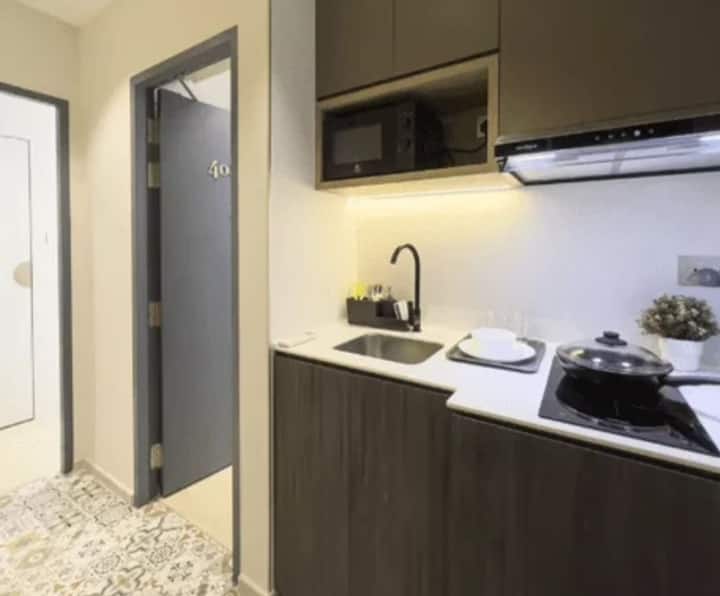 Spacious Duo Studio For Short Stay - Bedok