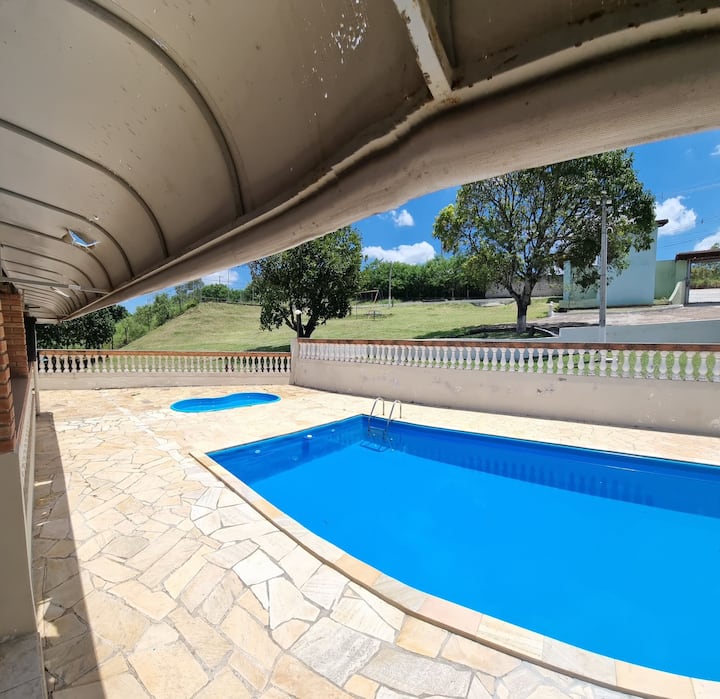 Espaço Com Campo, Duas Piscinas, Parque - Itatiba