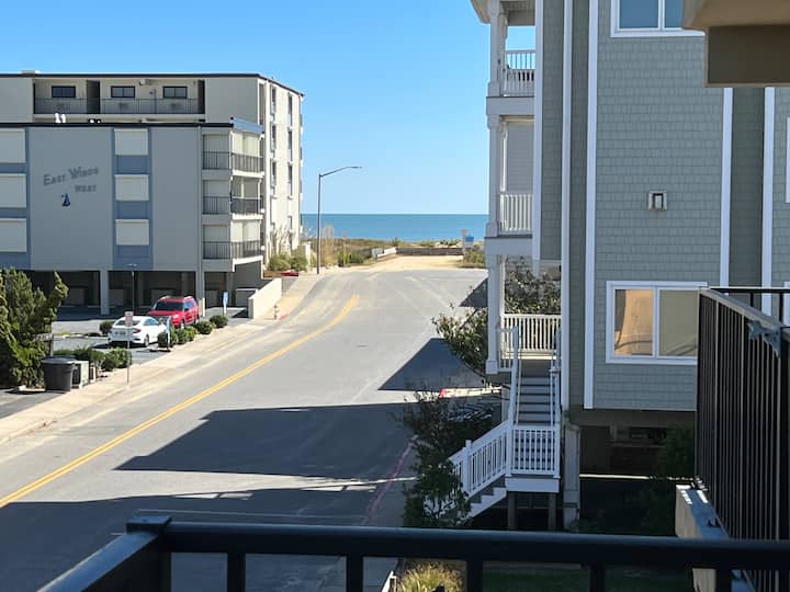 Spacious 2bd&2bath Condo Just Steps From The Beach - Ocean City, MD