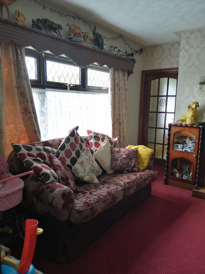 Bróigín Room 1 - Dingle