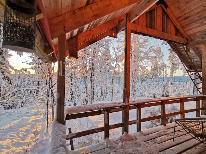 Rustic Cabin 'Njuta' Surrounded By Nature - Svezia