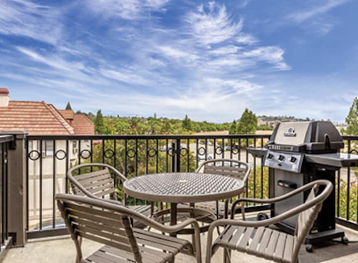 Luxurious Solvang Condo - 2bed/2bath Queen - Solvang, CA