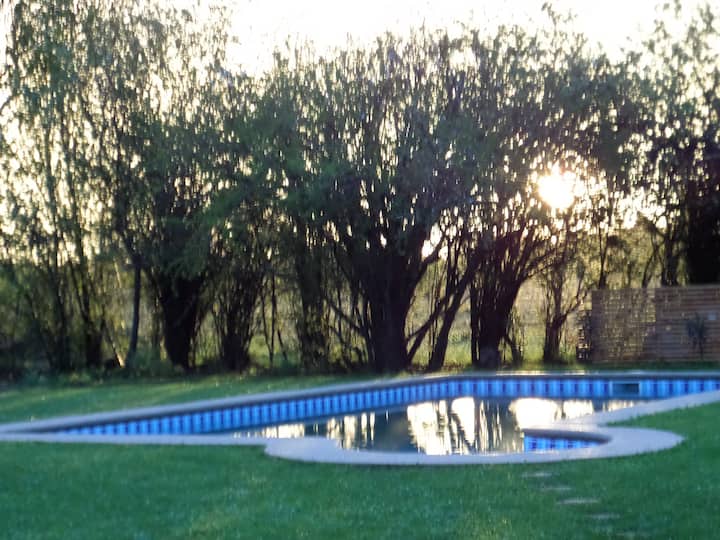 Casa De Campo, Con Piscina  En Viii Región.. - San Carlos