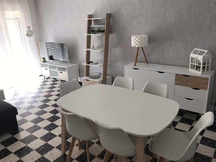 Appartement Refait à Neuf, Plage 50m, Wifi - Canet-en-Roussillon