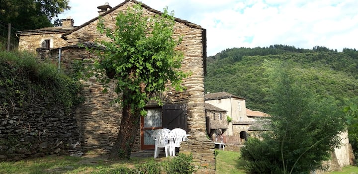 Acienne Clède Rénovée En Gîte - Languedoc-Roussillon