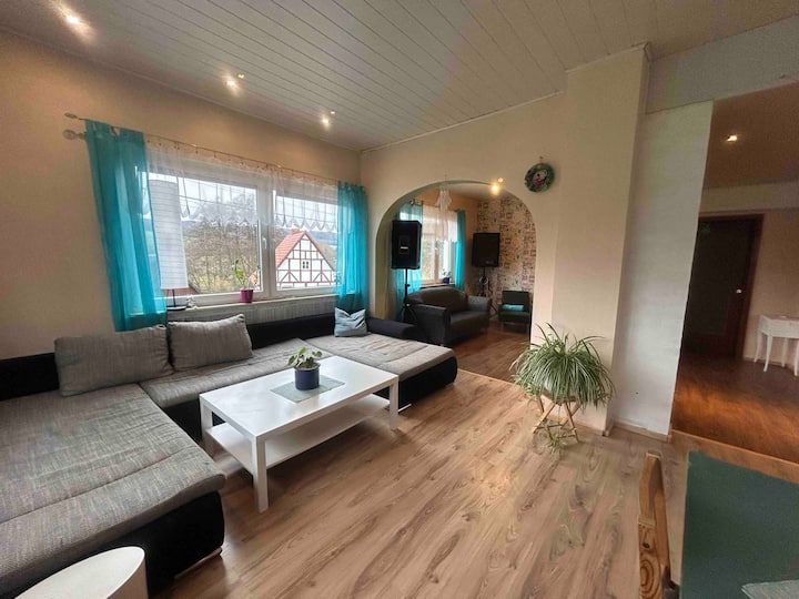 Großes Waldhaus Am Radweg (33 Schlafplätze) - Eschwege