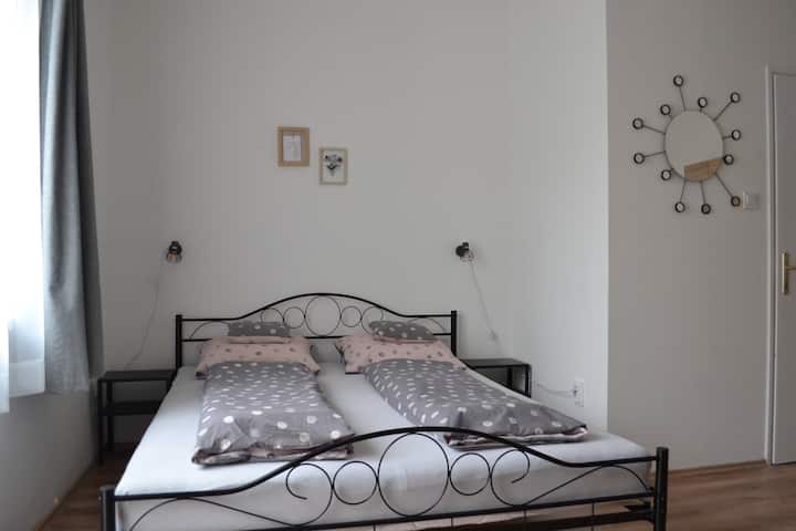 ÉDes Otthon Apartmanház 3 Fős Apartman - Hajdúszoboszló