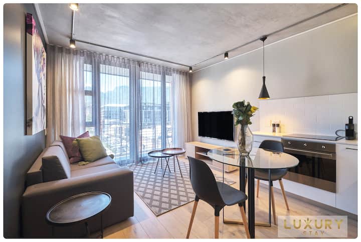 Stylish Docklands Stay In De Waterkant - Camps Bay
