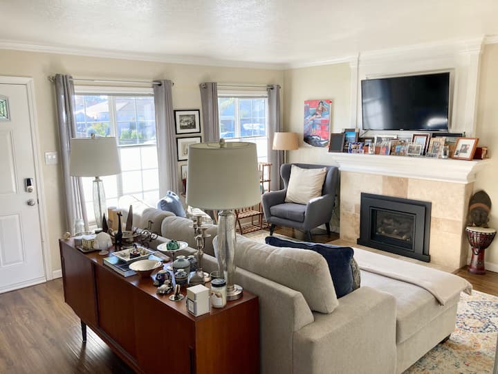 Wine Country Home In Midtown Petaluma - Petaluma, CA