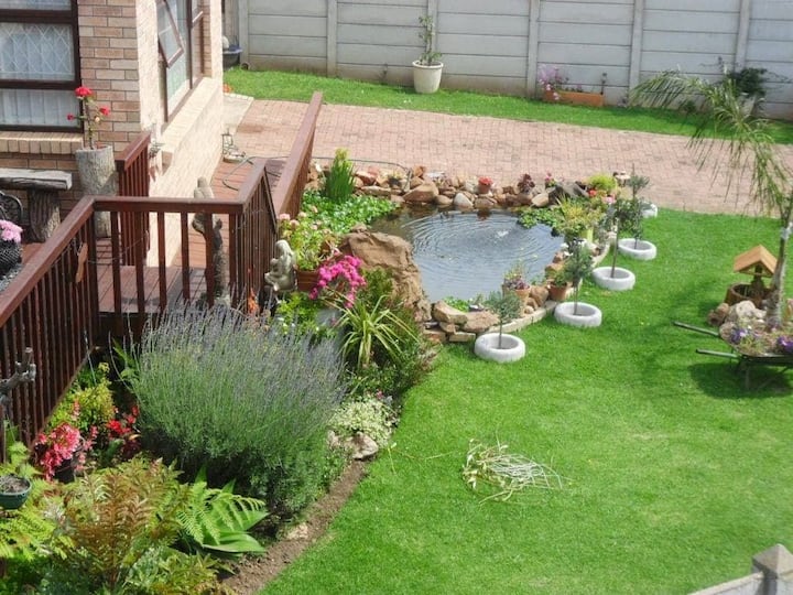 Cozy Cove.
Sunny And Comfortable Apartment. - Jeffreys Bay