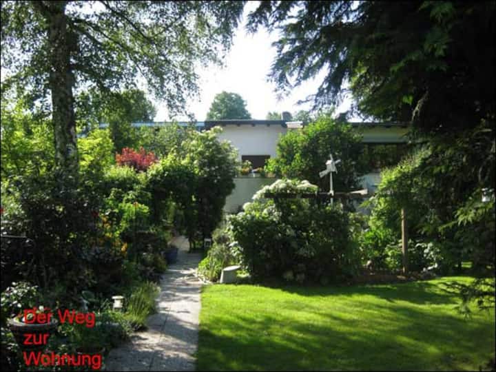 Holiday Apartment With Garden - Berlin