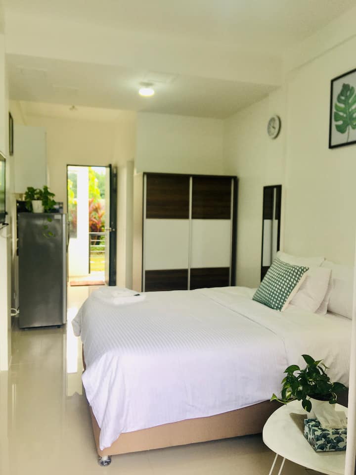 Unit#9 - Jenny's Ville Residential Apartment - Cavite City