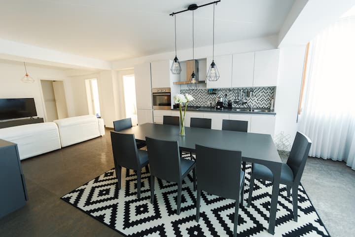 Splendid 2 Bedroom 2 Bathrooms Apartment - Giroc