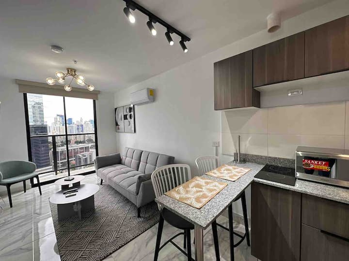 Tastefull Modern Gem (1)bed (1.5) Bath Free Parkng - Panama