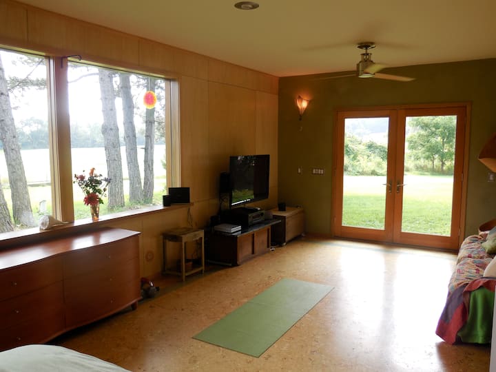 Artist/Musician Retreat @ Applegate Studios in Ithaca, New York, United ...