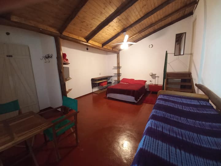 Casa Tranquila Cerca De La Terminal De óMnibus - Puerto Iguazú