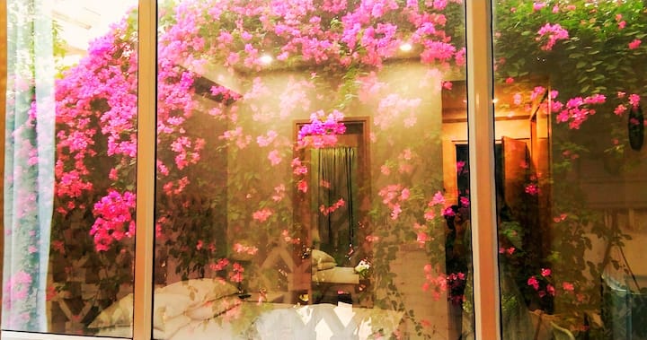 Super Stylish Studio Apartment/independent Studio. - Delhi