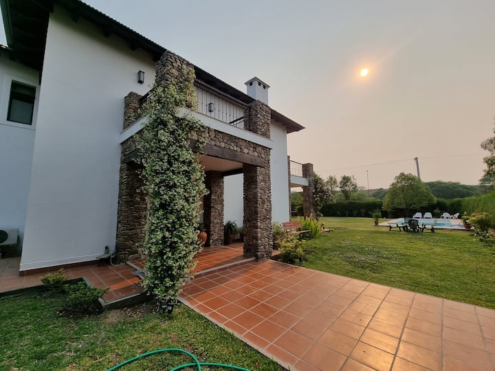 Salta - Hermosa Casa San Lorenzo - Salta