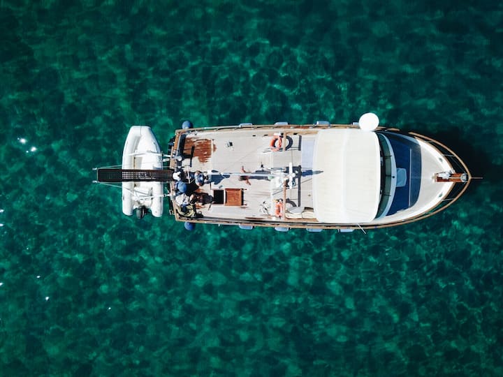 Tai Pan | Private Vintage Yacht Charter - Elba