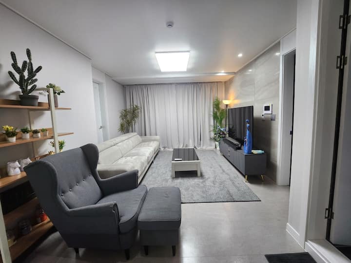 깔끔하고 이쁜 빌라 Rare House2 - Seoul Incheon Airport (ICN)